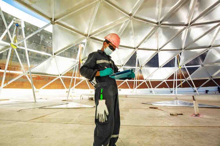 A-Z Safety Talk On Hand Tool Inspections And Hazards - Safetytalker