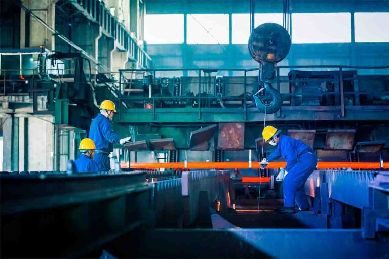 Toolbox Talk about Taking Shortcuts in Safety - Safetytalker